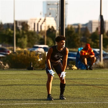 Servite Football | Devan Parker